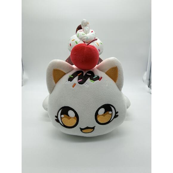 Aphmau | Toys | Aphmau Meemeows 1 Plush Vanilla Ice Cream Sundae Cone ...